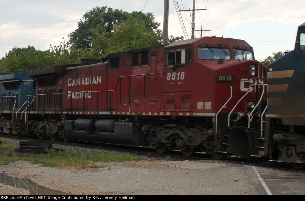 CP 8618 (1)